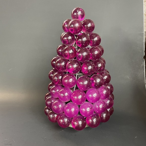 The Unbranded Brand | Accents | Vintage 7s Lucite Purple Grapes Cluster ...